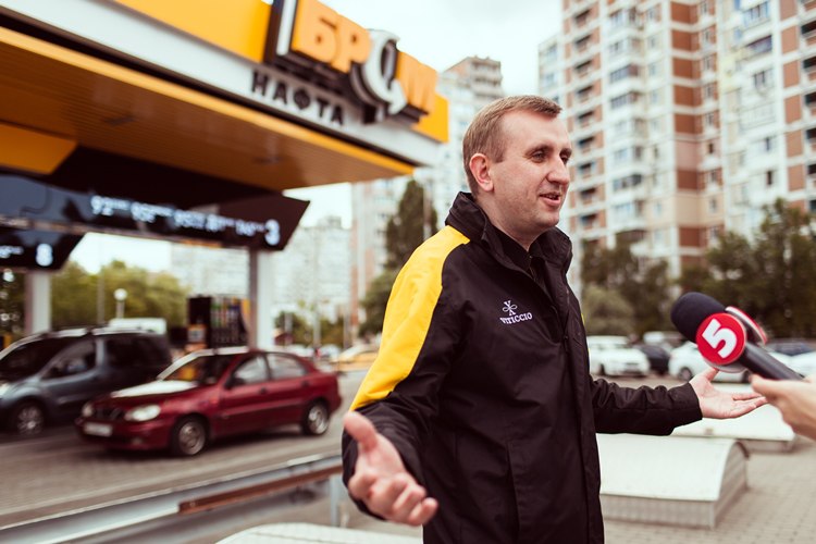 Enkorr: Свіжий погляд на енергетику - Новини - «Укрнафта» обезголовила «БРСМ»